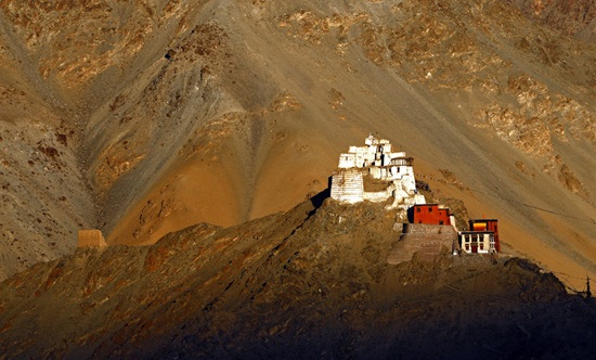 Visit These Timeless Ladakh Monasteries to Explore Buddhist Culture in ...